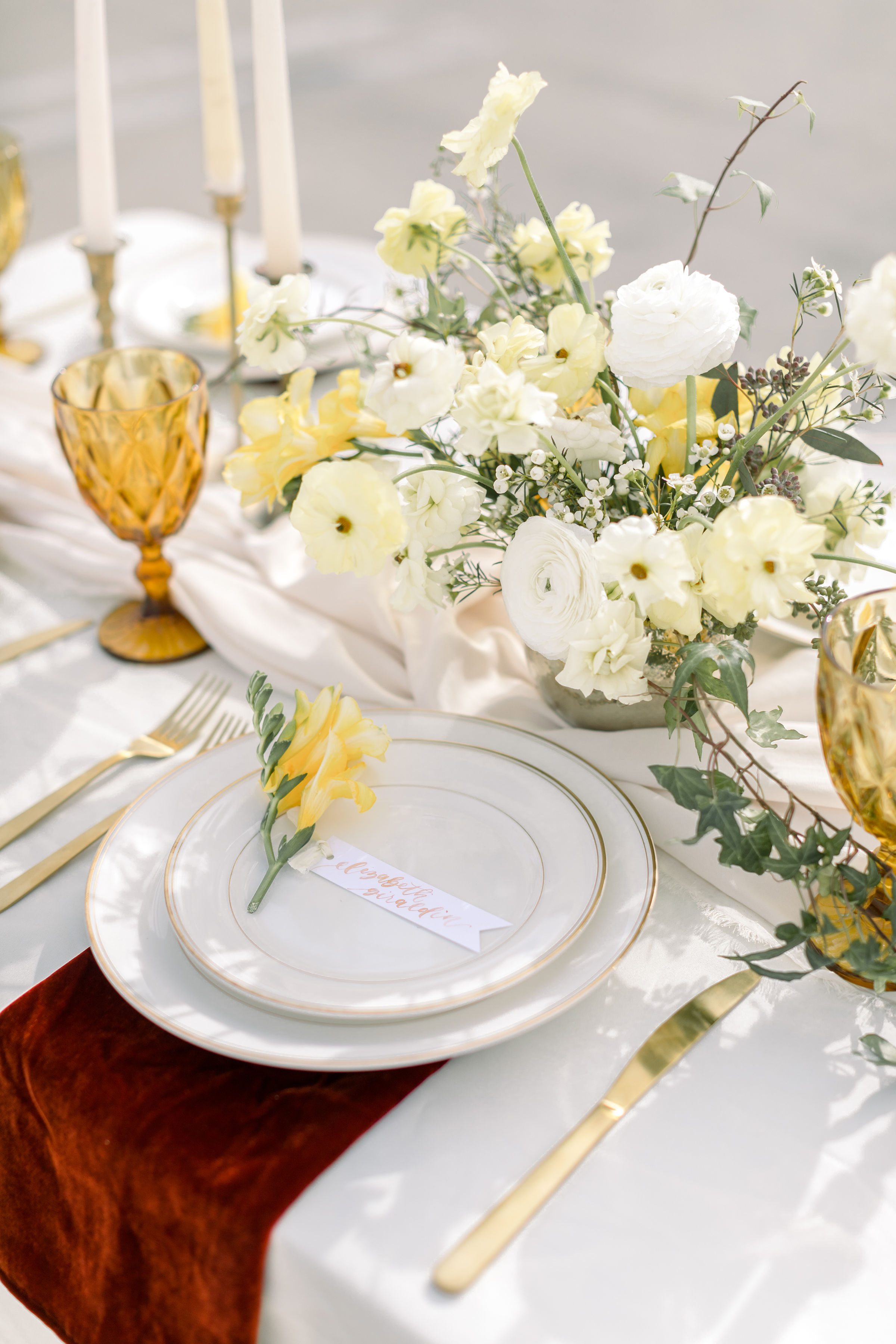 8 Ways to Make your Reception Table As Unique as You! – Sam Allen Creates