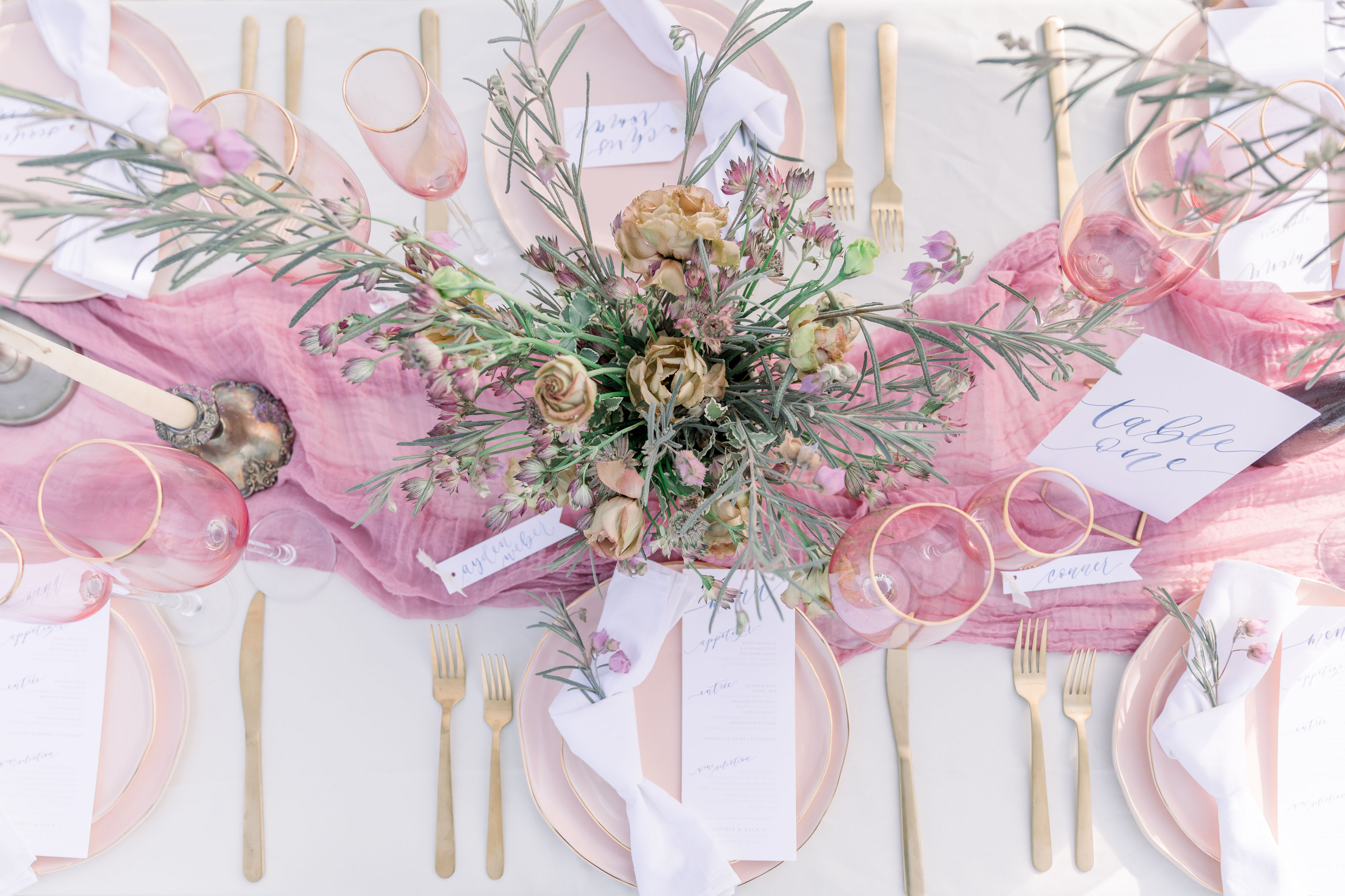 8 Ways to Make your Reception Table As Unique as You! – Sam Allen Creates